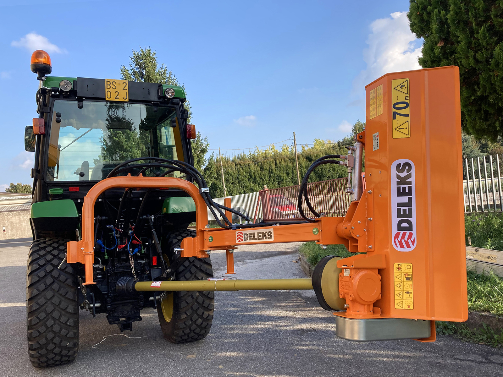 Multi-use Sideshift mulcher for Tractors - VOLPE-120